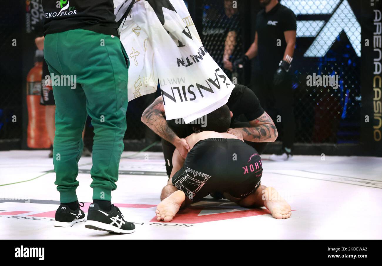 Zagreb, Croatia. 05th Nov, 2022. Ognjen Babic of Serbia fights against ...