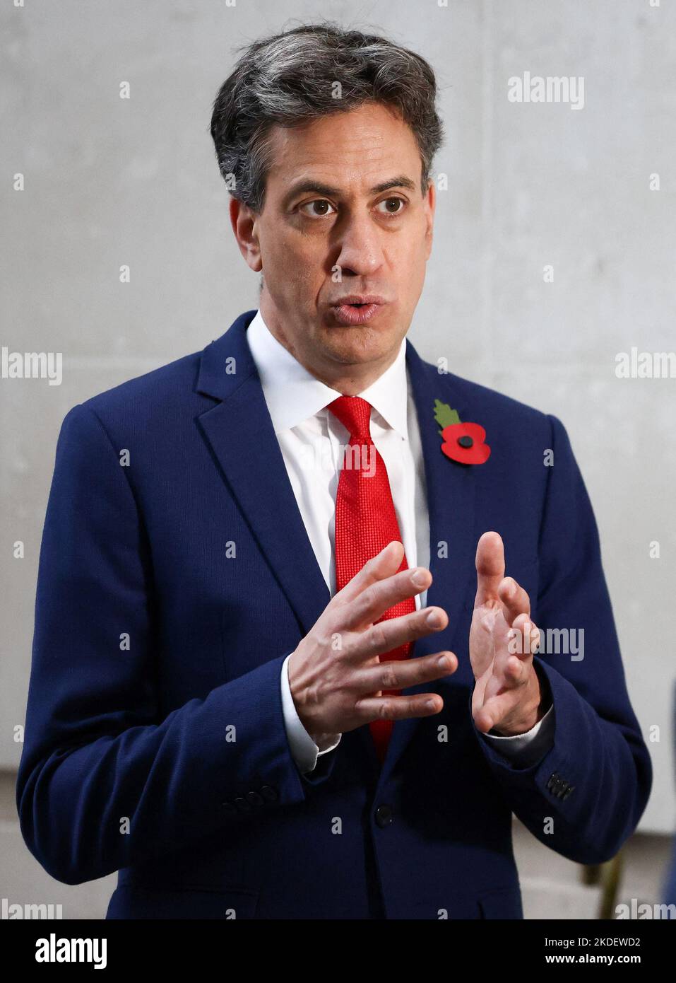 Net zero london hi-res stock photography and images - Alamy