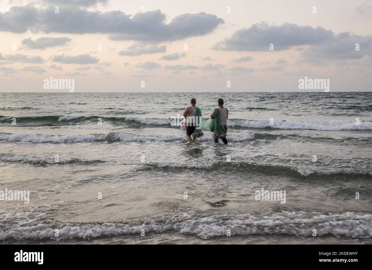 Gaza, Palestine. 05th Nov, 2022. Palestinian refugees seen fishing at ...