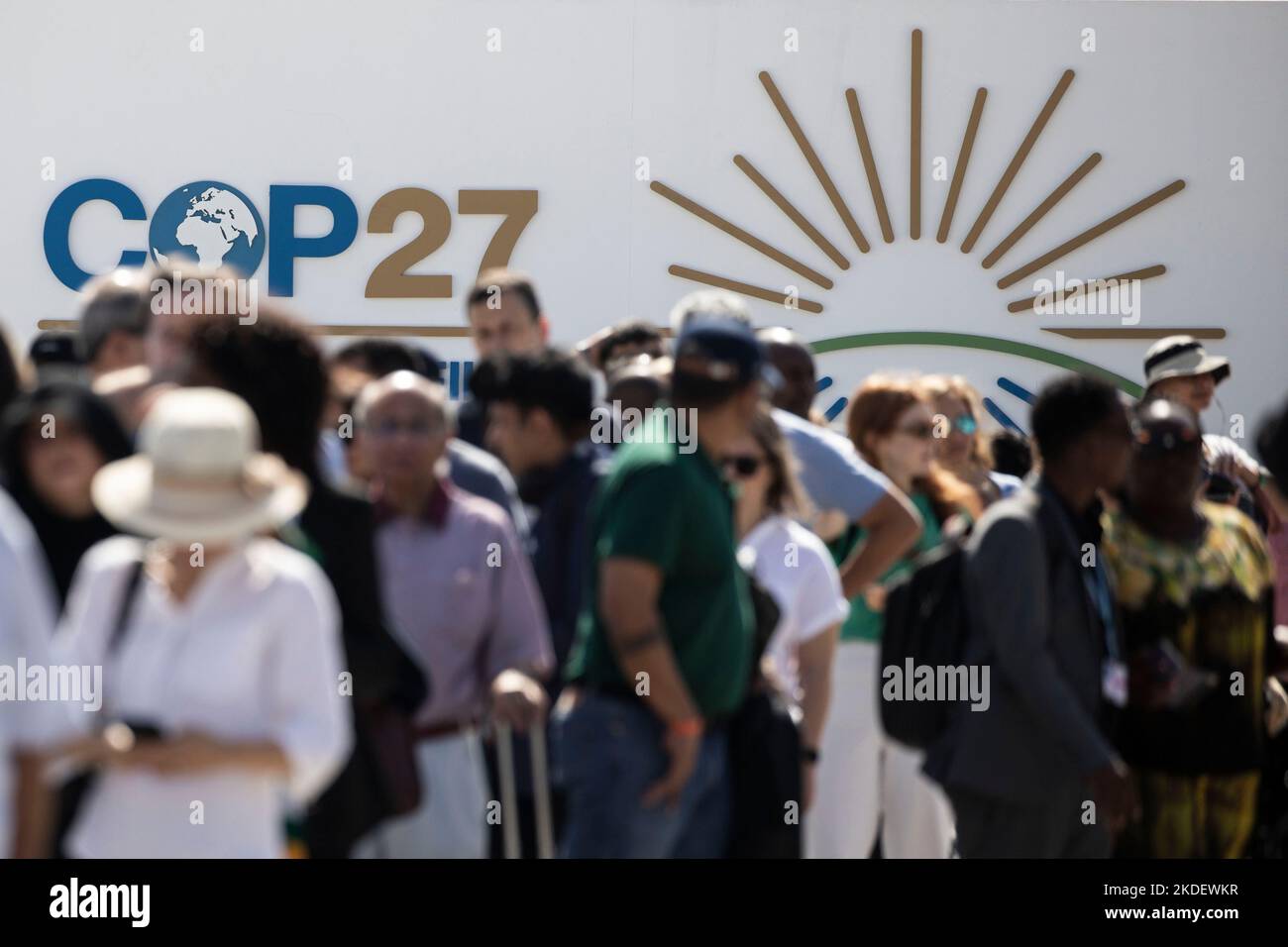 Sharm El Sheikh, Egypt. 06th Nov, 2022. Visitors line up to register ... Sharm El Sheikh, Egypt. 06th Nov, 2022. Visitors line up to register ...