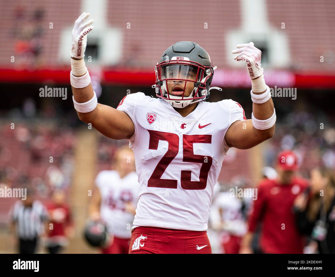 November 05 2022 Palo Alto, CA USA Washington State running back Nakia ...