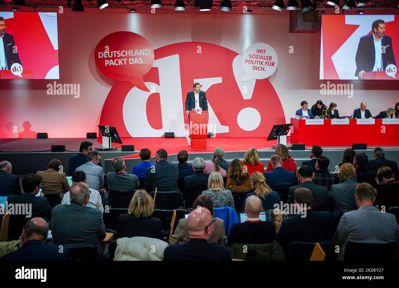 Berlin, Germany. 06th Nov, 2022. Lars Klingbeil, SPD federal chairman ...