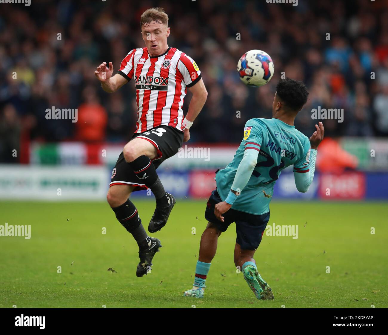 Sheffield, England, 5th November 2022. Ben Osborn of Sheffield Utd ...