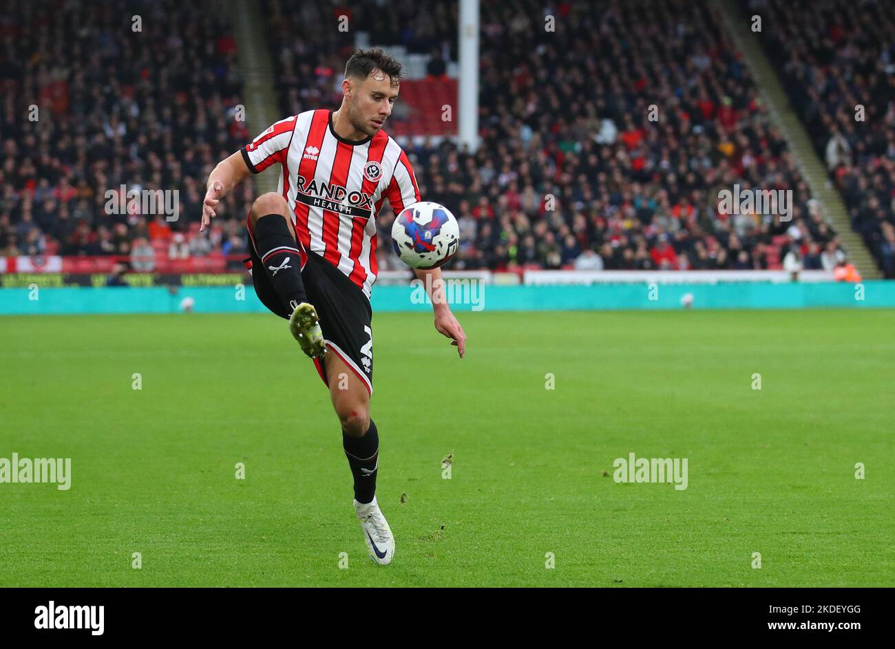 Sheffield, England, 5th November 2022. George Baldock of Sheffield Utd ...