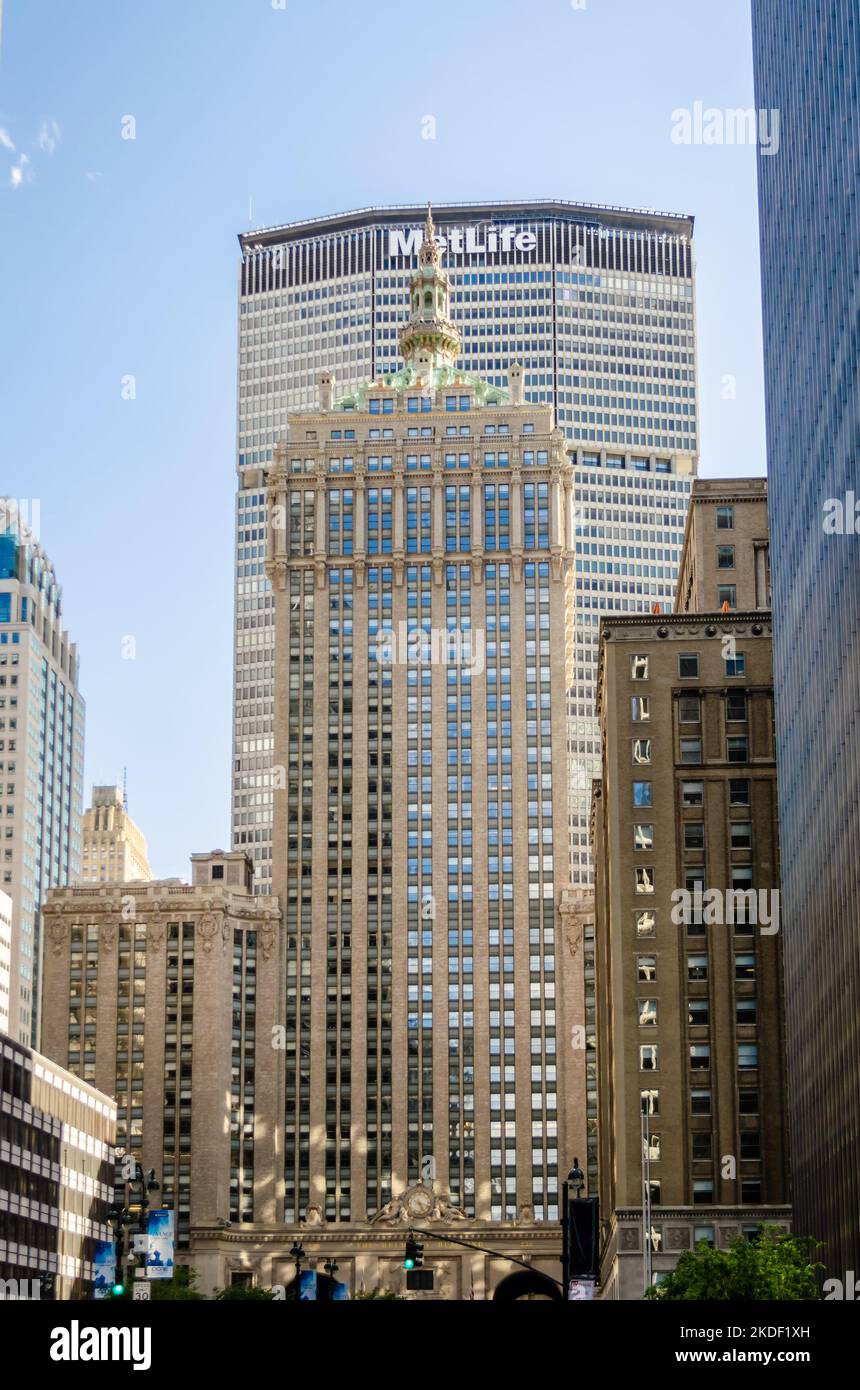 NEW YORK - MAY 26: The MetLife Building, New York City, USA, May 26 ...
