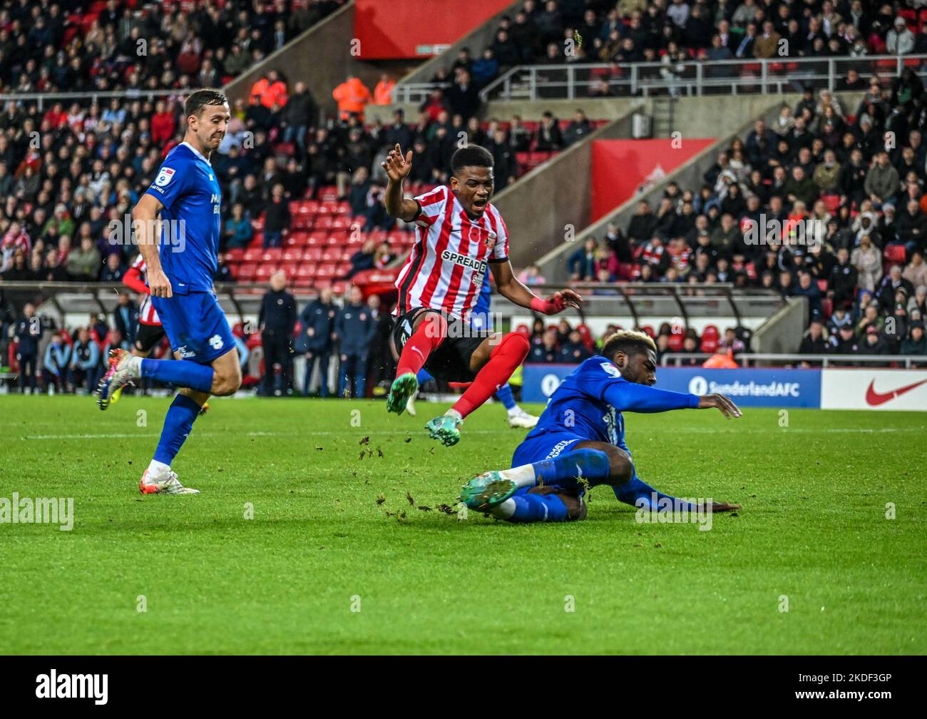 Cardiff City's Cédric Kipré tackles Sunderland AFC's Amad Diallo in ...