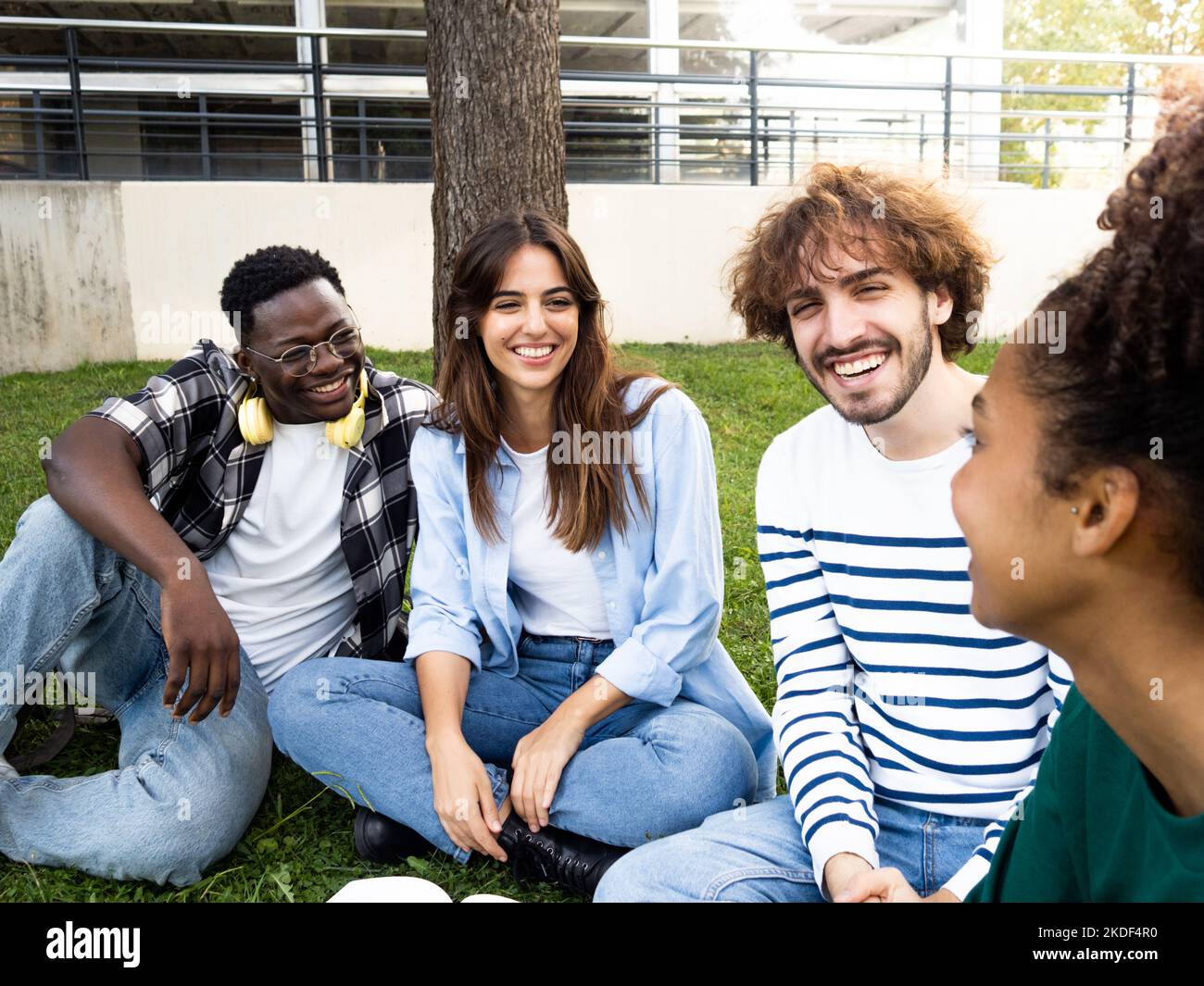 Diverse group laughing hi-res stock photography and images - Alamy