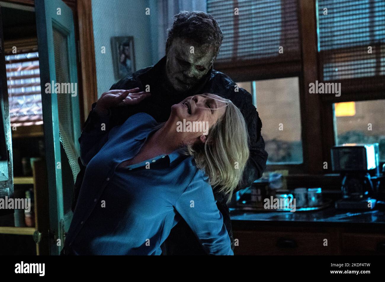 JAMIE LEE CURTIS and JAMES JUDE COURTNEY in HALLOWEEN ENDS (2022 ...
