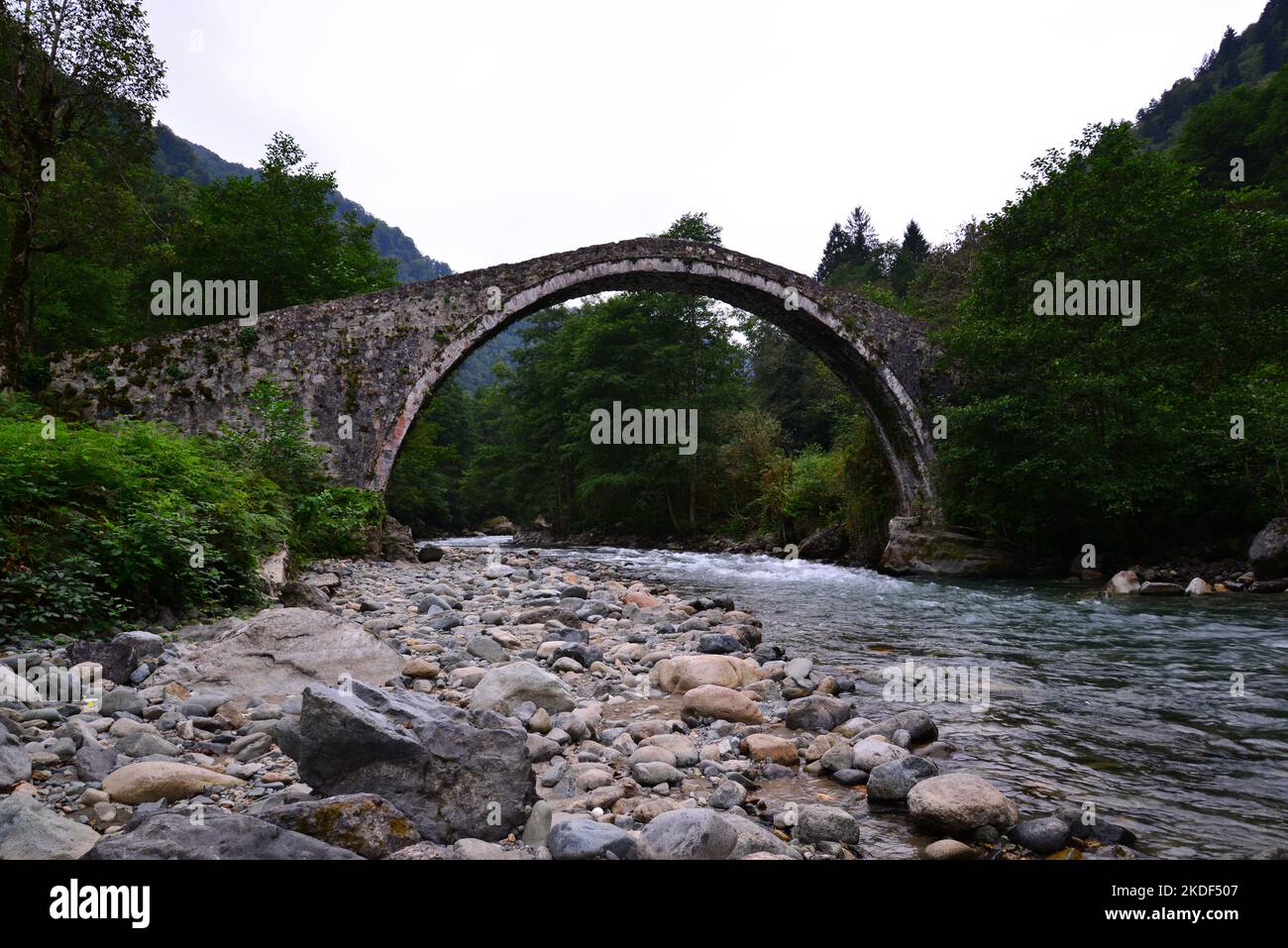 Historical Ortan Bridge - Rize - TURKEY Stock Photo - Alamy