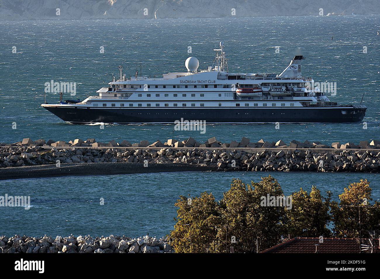 The liner SeaDream II cruise ship arrives at the French Mediterranean ...