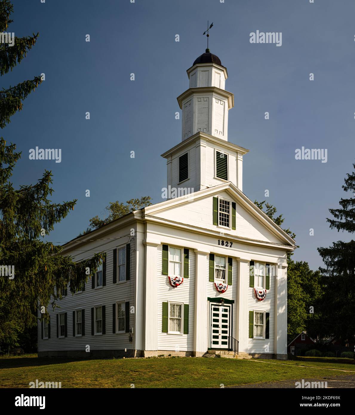 Shute church hi-res stock photography and images - Alamy