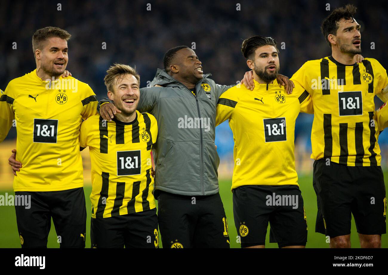 05.11.2022 Dortmund Torwart Alexander Meyer (BVB), Felix Passlack (BVB ...