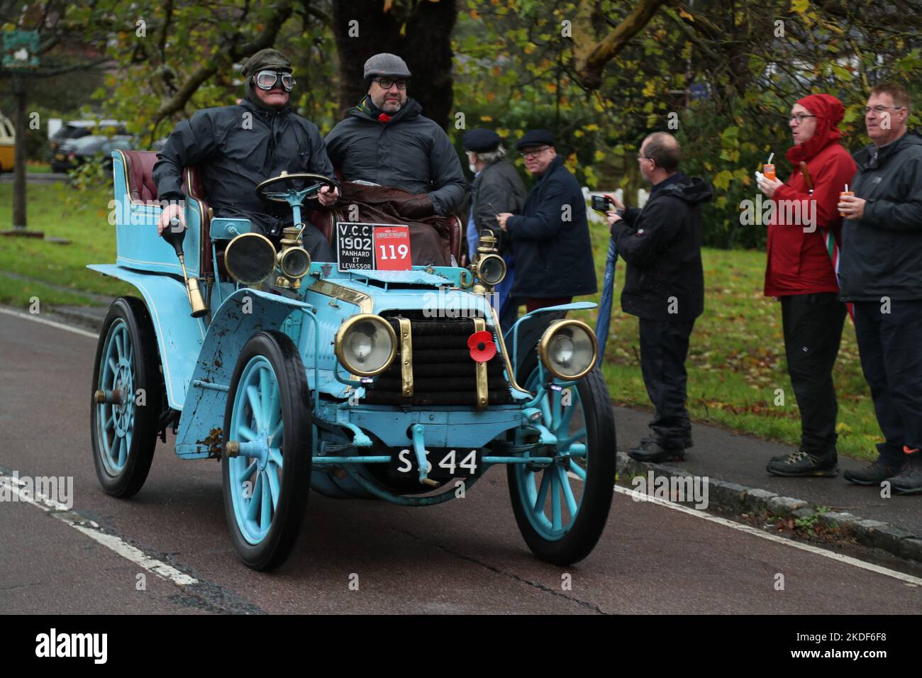 Staplefield, UK. 06th Nov, 2021. Participants battle the weather in ...