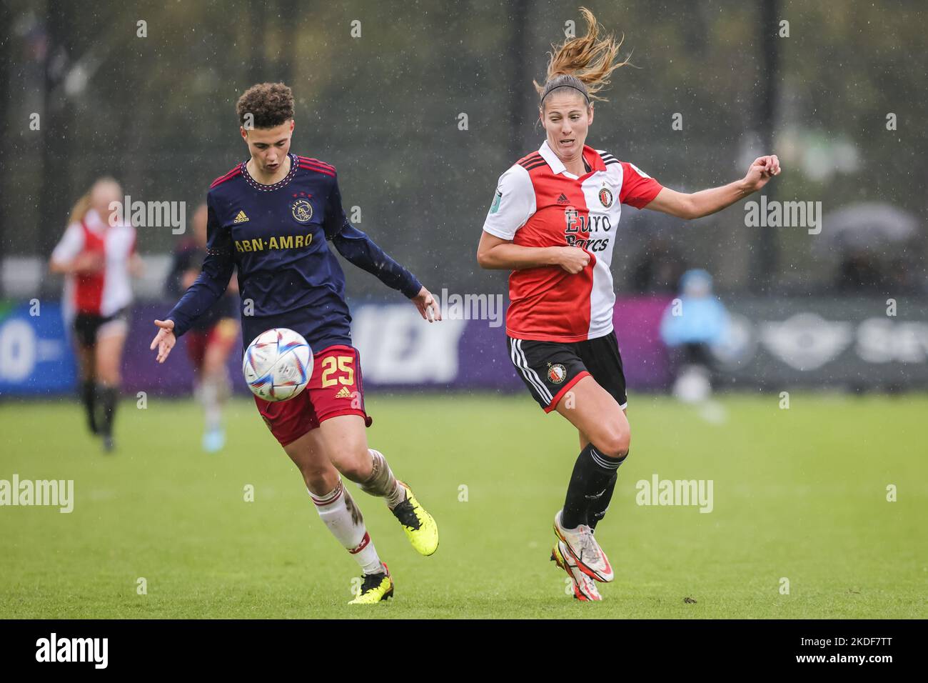 ROTTERDAM, 06-11-2022 ,Varkenoord, Azerion Eredivisie vrouwen ...