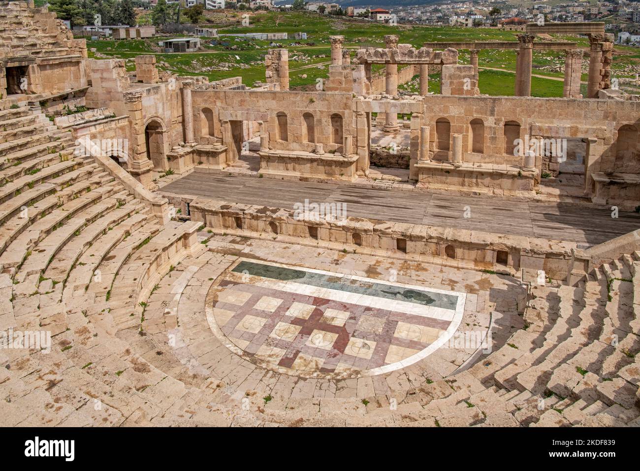 Jerash amphitheatre hi-res stock photography and images - Alamy