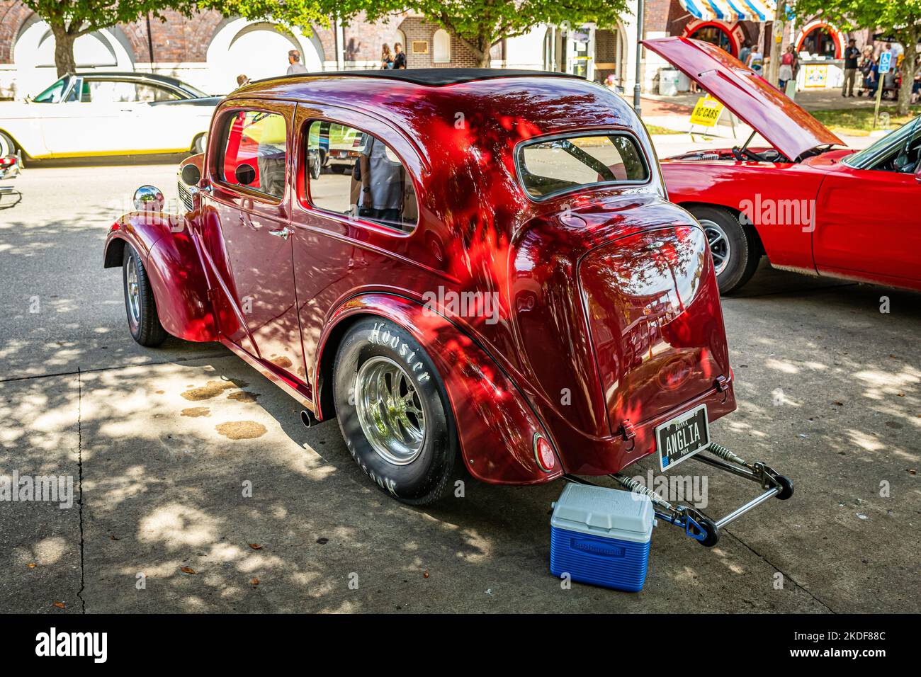 Des Moines, IA - July 01, 2022: High perspective rear corner view of a ...
