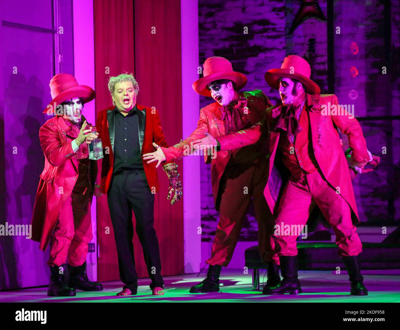 Peter Hoare (Orpheus the Man) with the Judges of the Dead in THE MASK ...