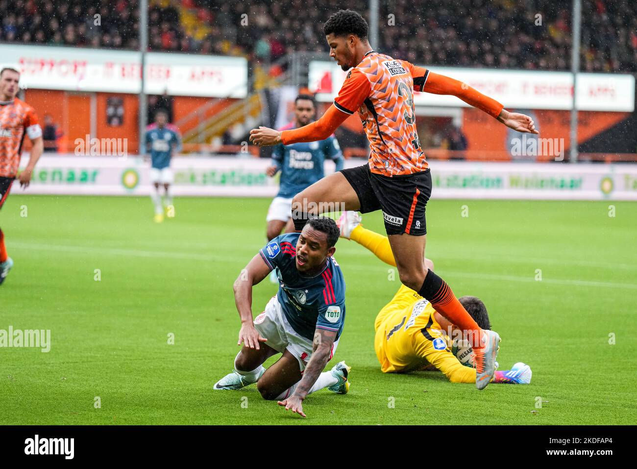 Volendam - Igor Paixao of Feyenoord, Brian Plat of FC Volendam, FC ...