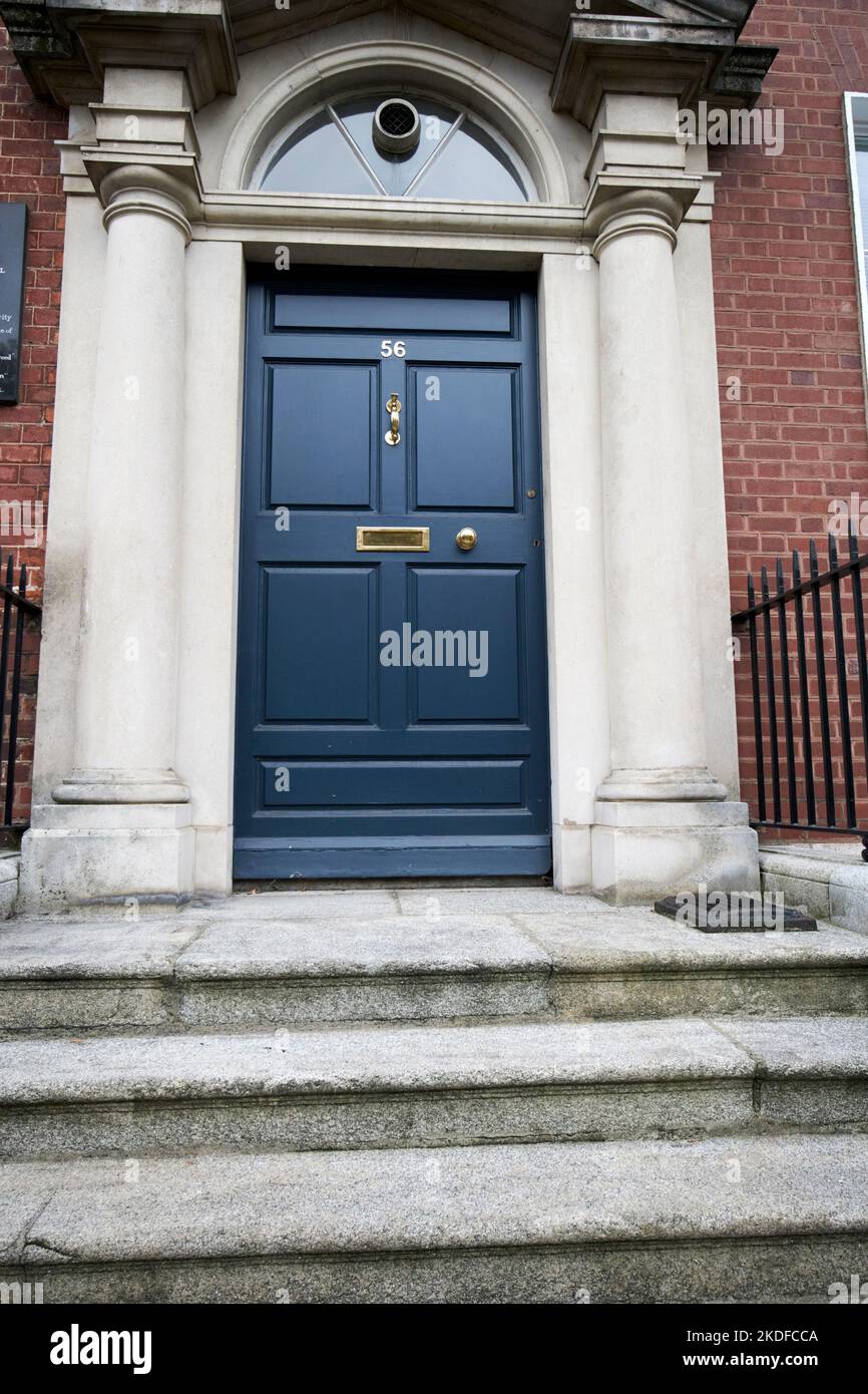 steps up to door of georgian townhouse 56 st stephens green formerly ...