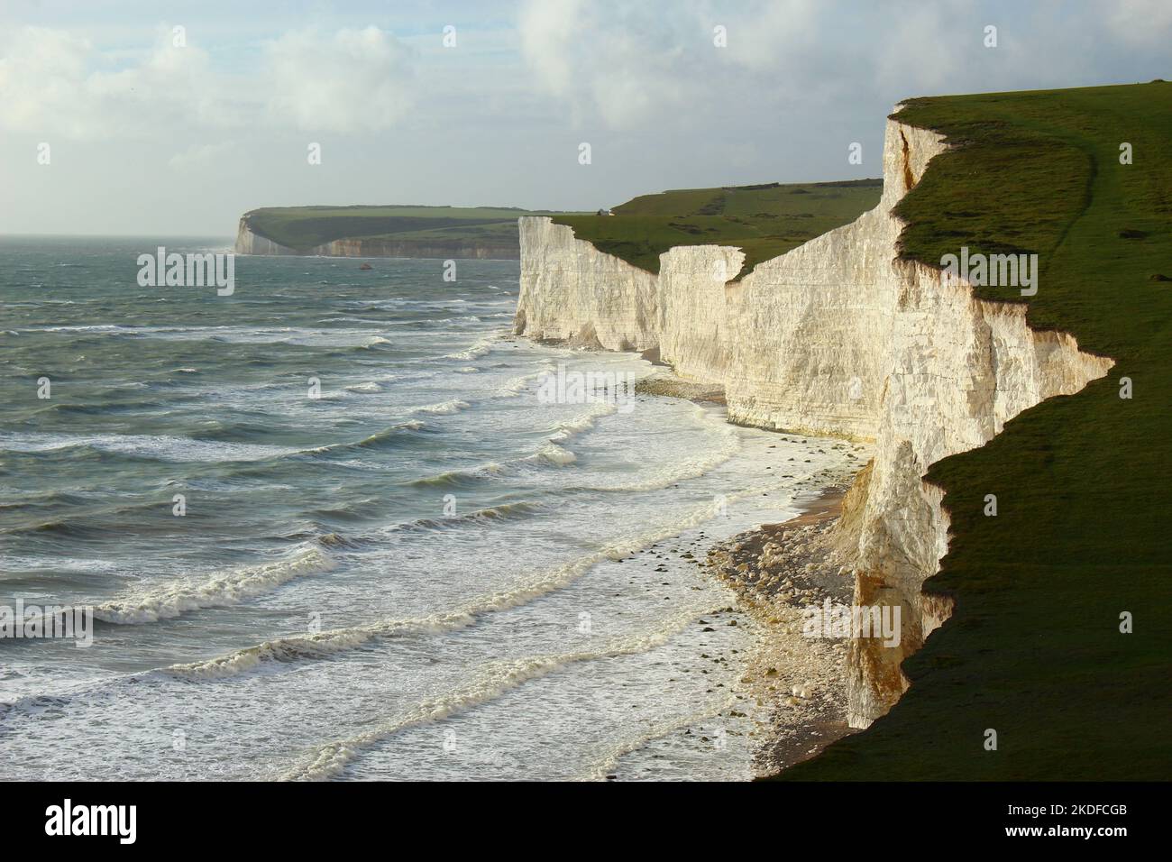 Dramatic shoreline scene on rugged white cliff coastline in south ...