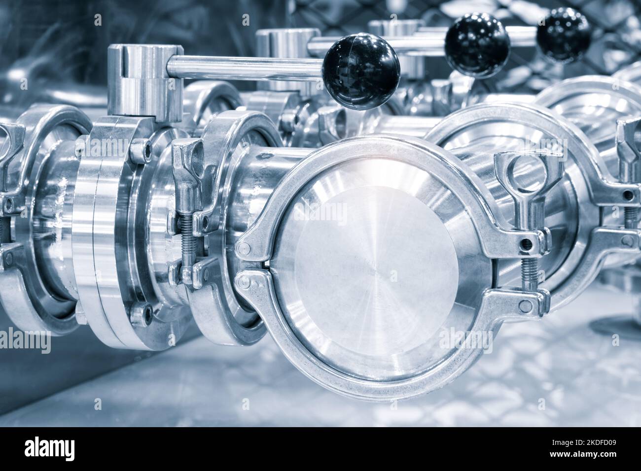 Chemical laboratory equipment, equipment for medical experiments ...