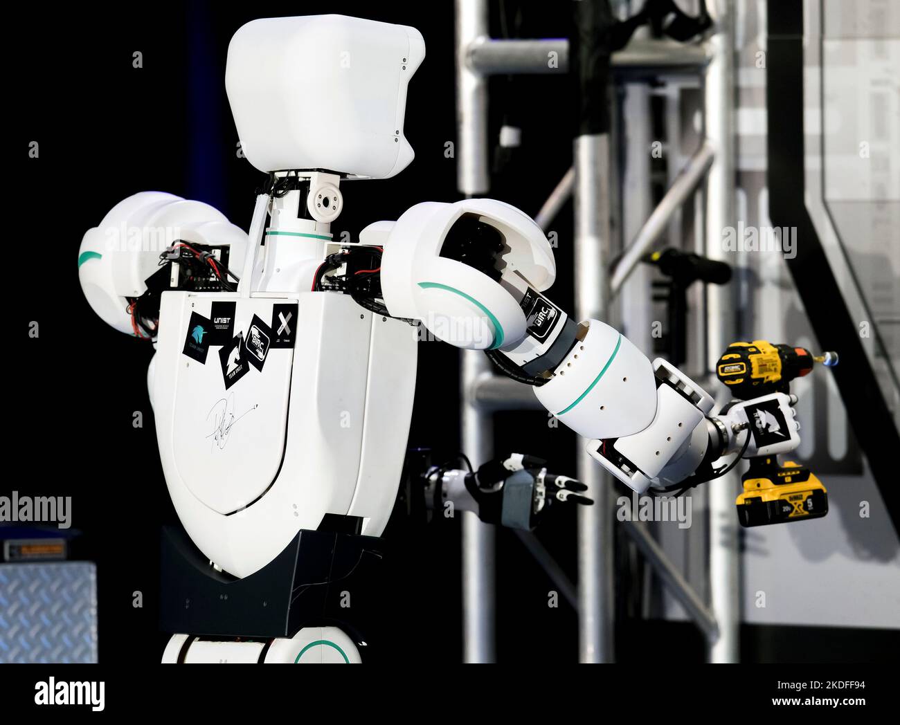 Long Beach, California, USA. 05th Nov, 2022. The robot built by Team ...