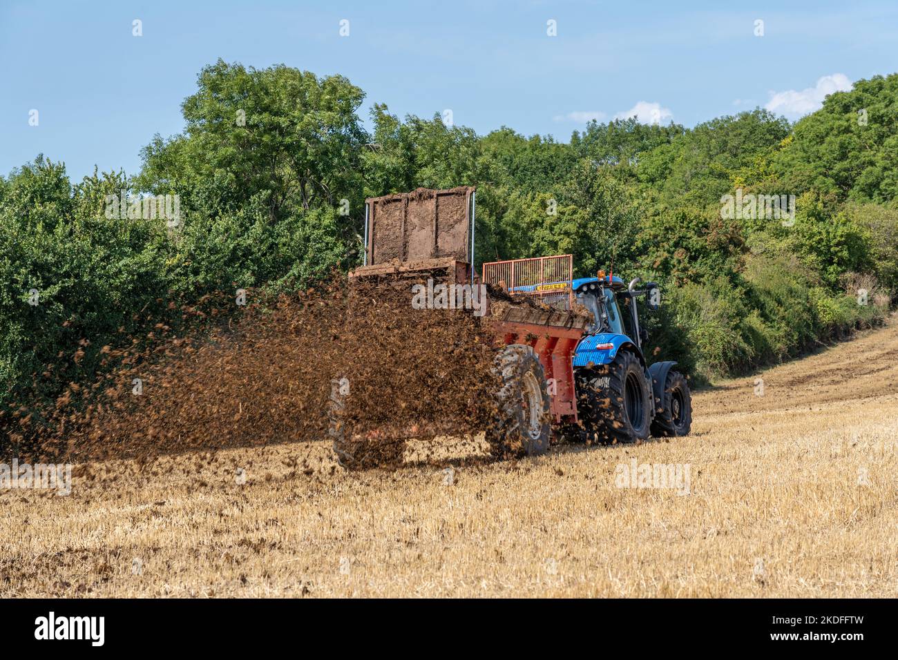 Fertilizer spreading on field hi-res stock photography and images - Alamy