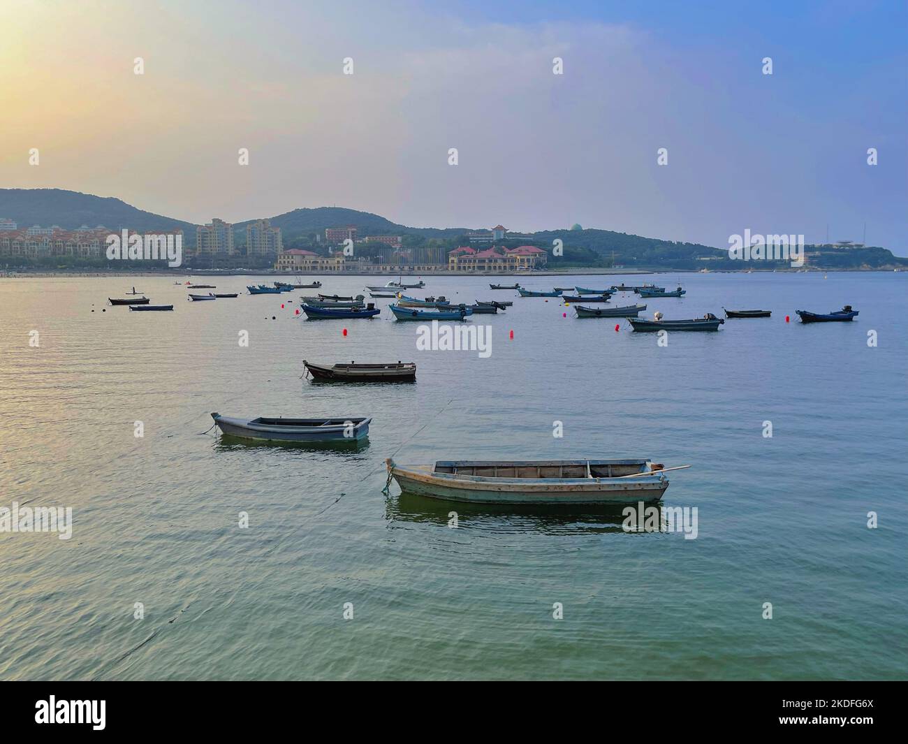 Weihai port hi-res stock photography and images - Alamy