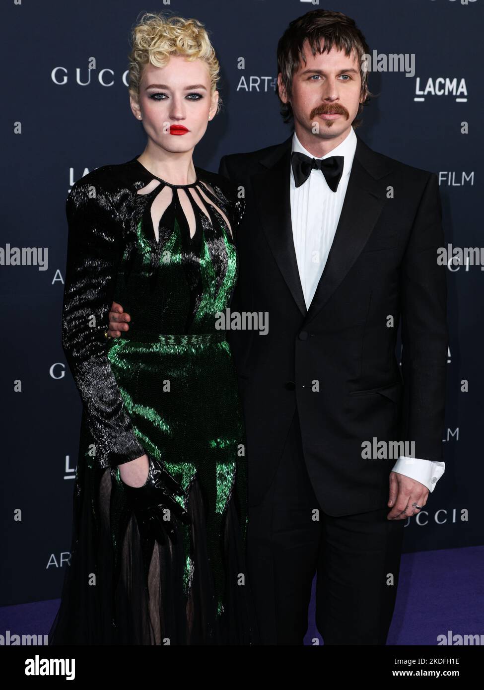 LOS ANGELES, CALIFORNIA, USA - NOVEMBER 05: Julia Garner and husband ...