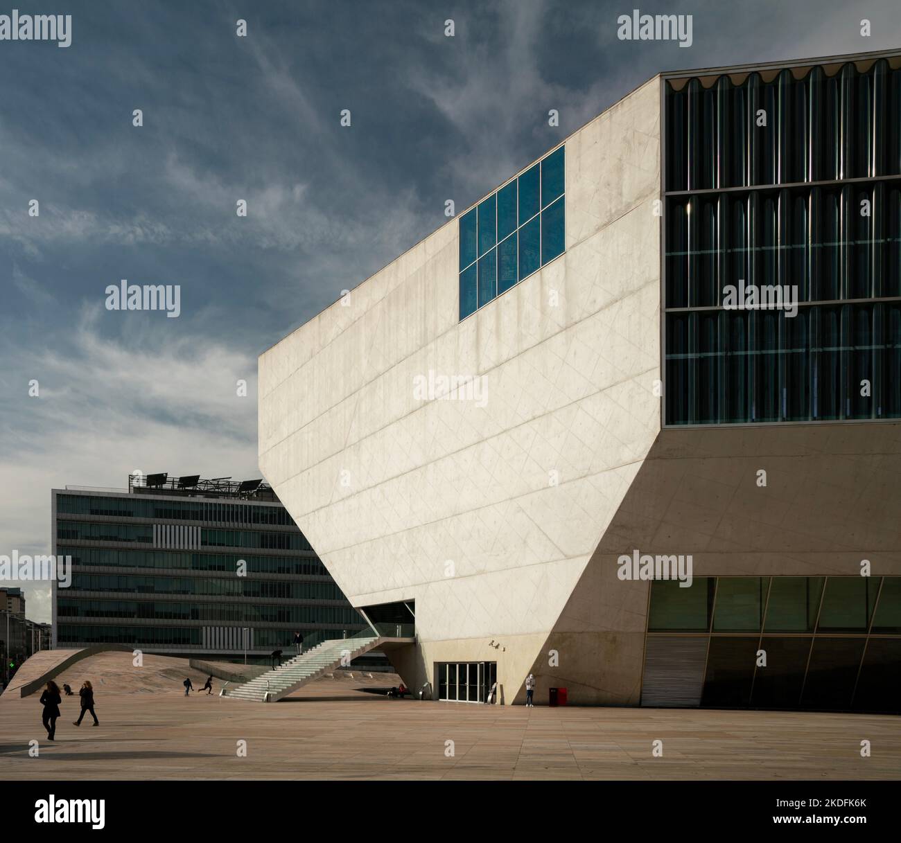 The Casa da Musica concert hall in Porto, Portugal Stock Photo - Alamy