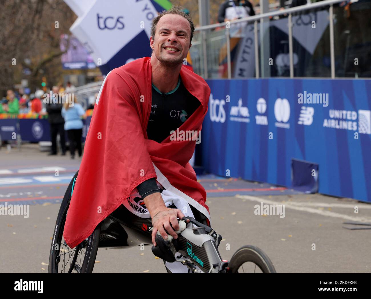 New york wheelchair marathon 2022 hi-res stock photography and images ...