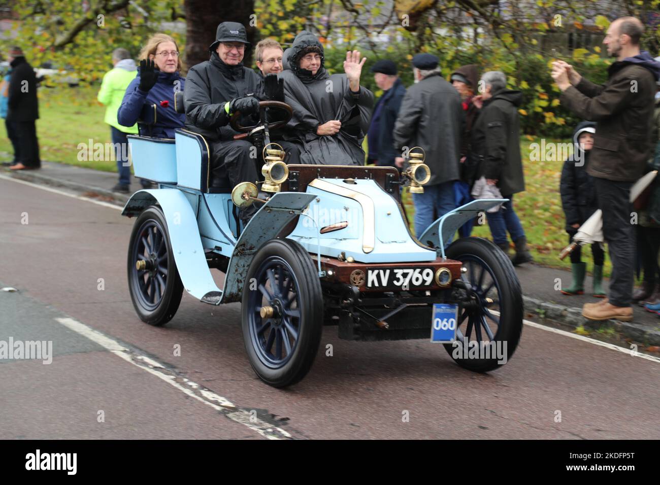 Staplefield, UK. 06th Nov, 2021. Participants battle the weather in ...