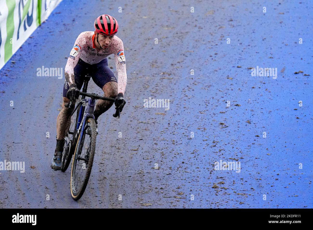 NAMEN, BELGIUM - NOVEMBER 6: Lars van der Haar of the Netherlands ...