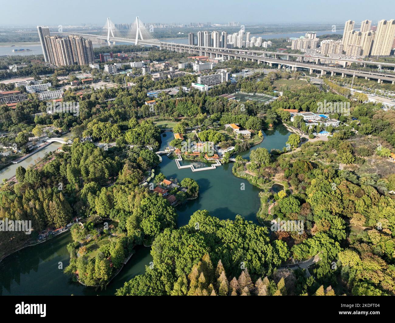 Qingshan park hi-res stock photography and images - Alamy