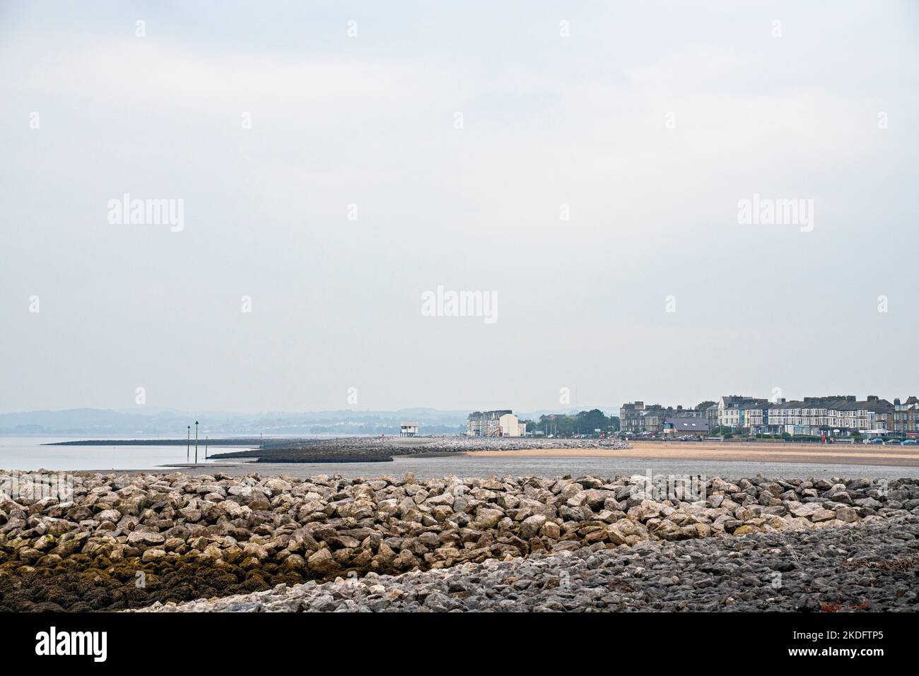 Seafront and beach, Morecambe Bay, Lancashire, UK Stock Photo - Alamy
