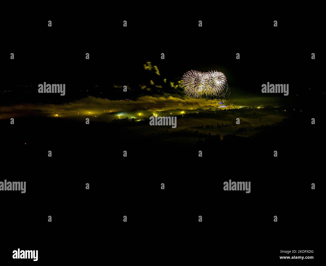 Long exposure photos drone fireworks hi-res stock photography and ...