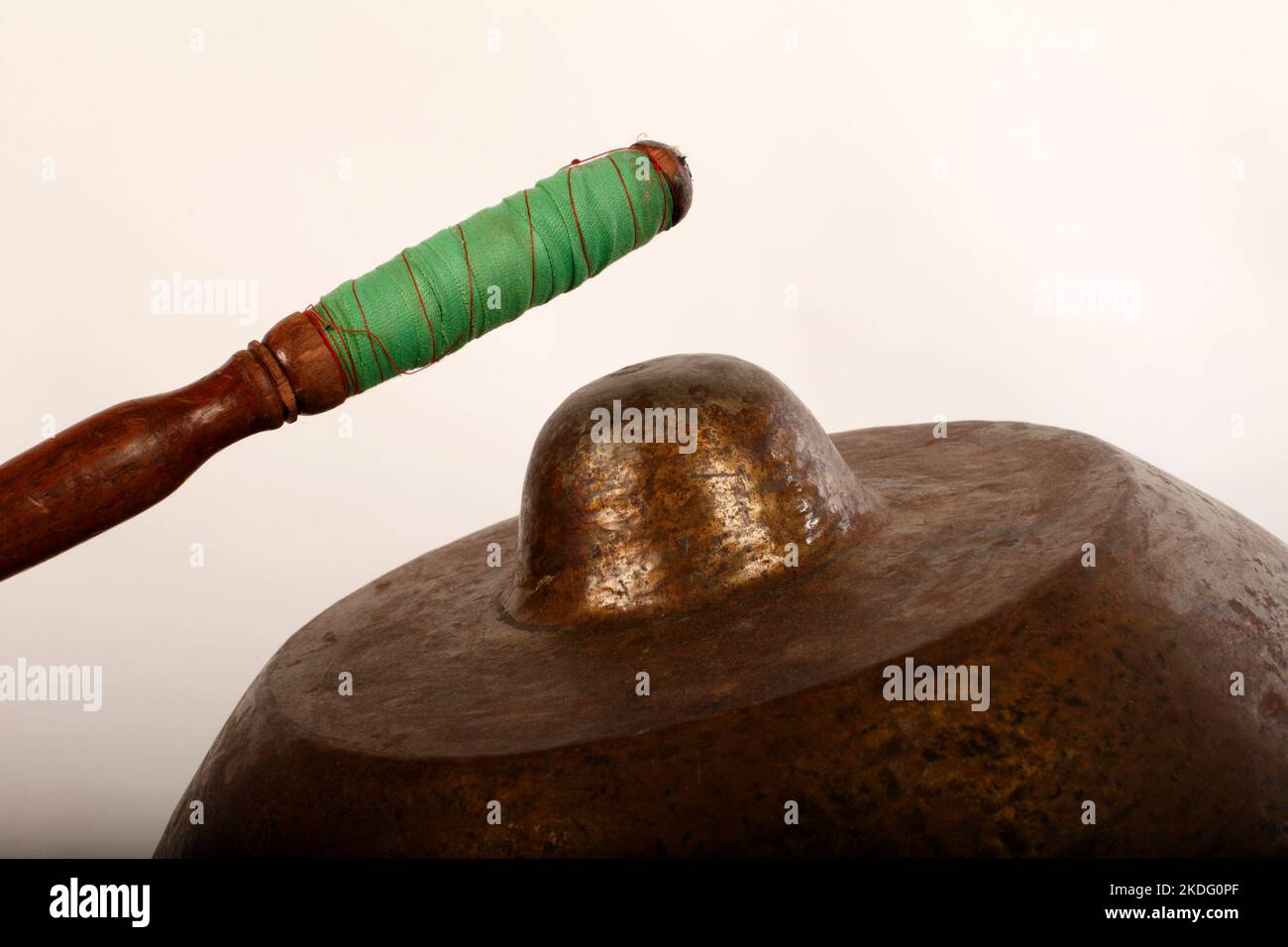 Bronze Gongs Gamelan at Benjamin Bomar blog