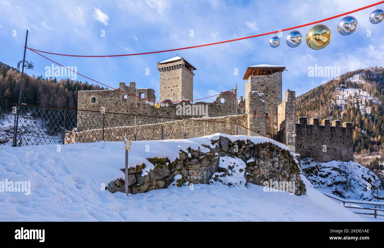 Ossana in sole valley hi-res stock photography and images - Alamy