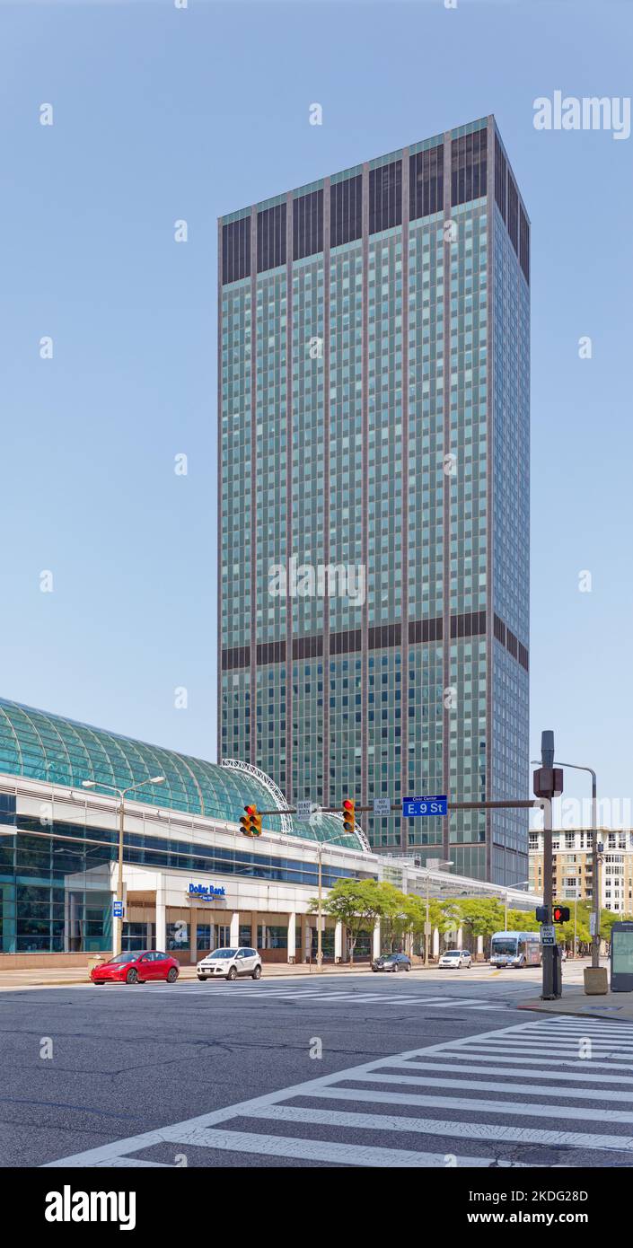 Erieview Tower is being redeveloped as Cleveland W Hotel, W Apartments ...