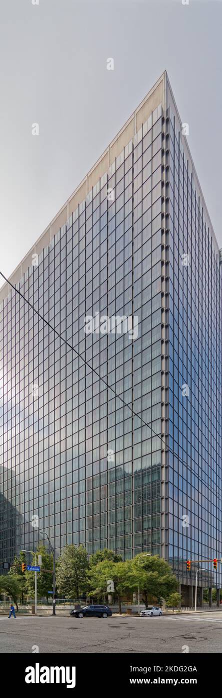 Anthony j celebrezze federal building hi-res stock photography and ...