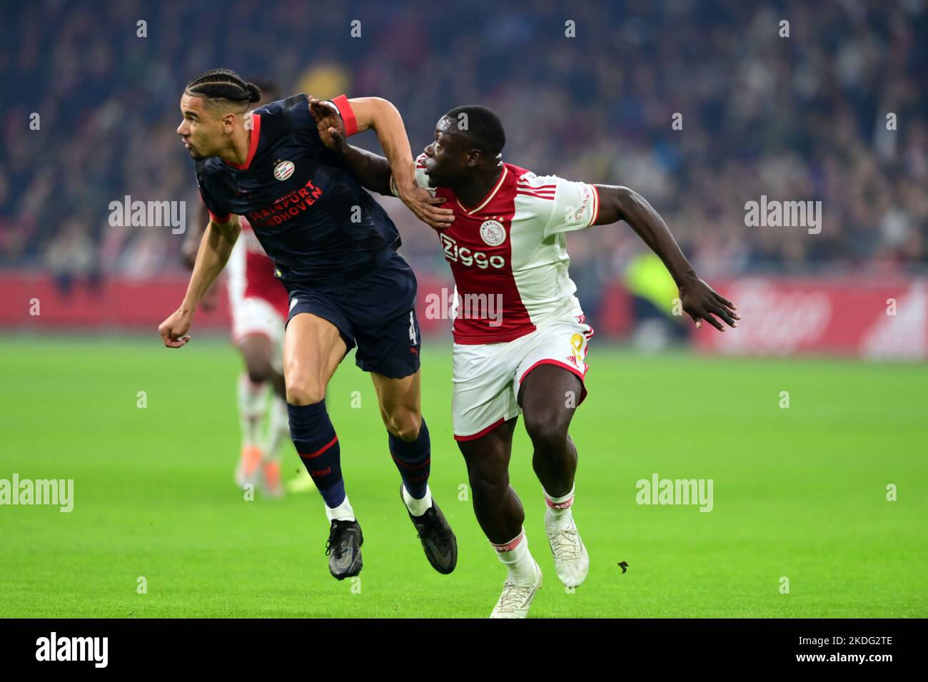 AMSTERDAM - (lr) Armando Obispo of PSV Eindhoven, Brian Brobbey of Ajax during the Dutch ...