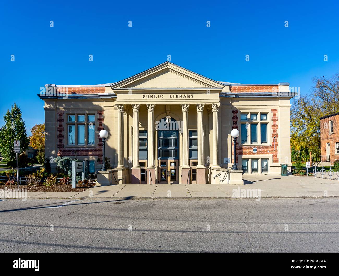 Woodstock Public Library located in Woodstock, Ontario, Canada ...