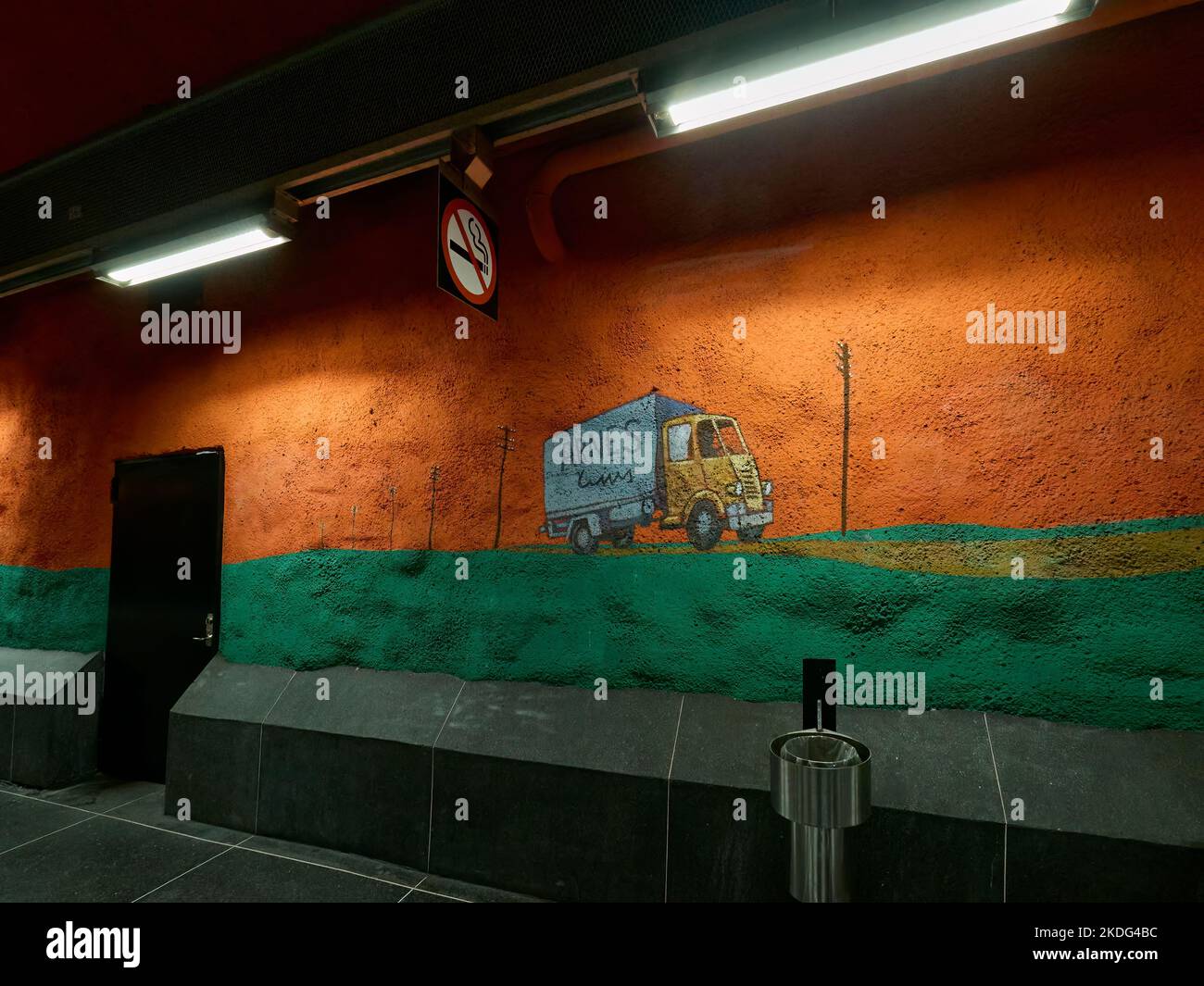 Stockholm Solna Centrum Tube Metro or Subway stations artwork said to ...