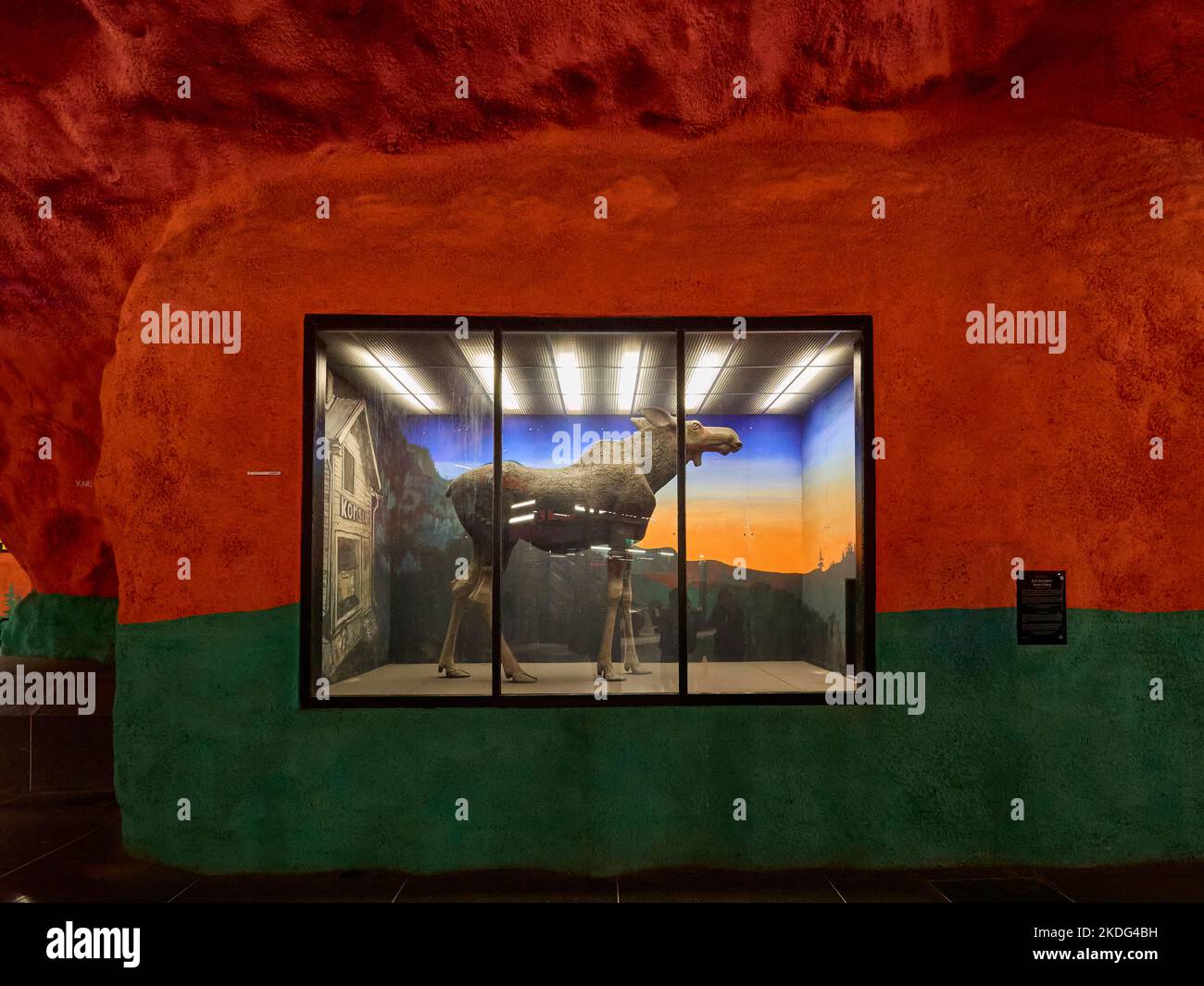 Stockholm Solna Centrum Tube Metro or Subway stations artwork said to ...