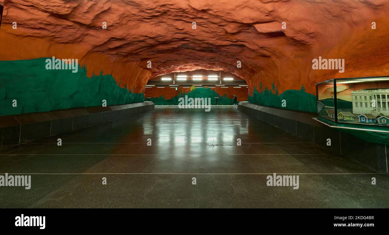 Stockholm Solna Centrum Tube Metro or Subway stations artwork said to ...
