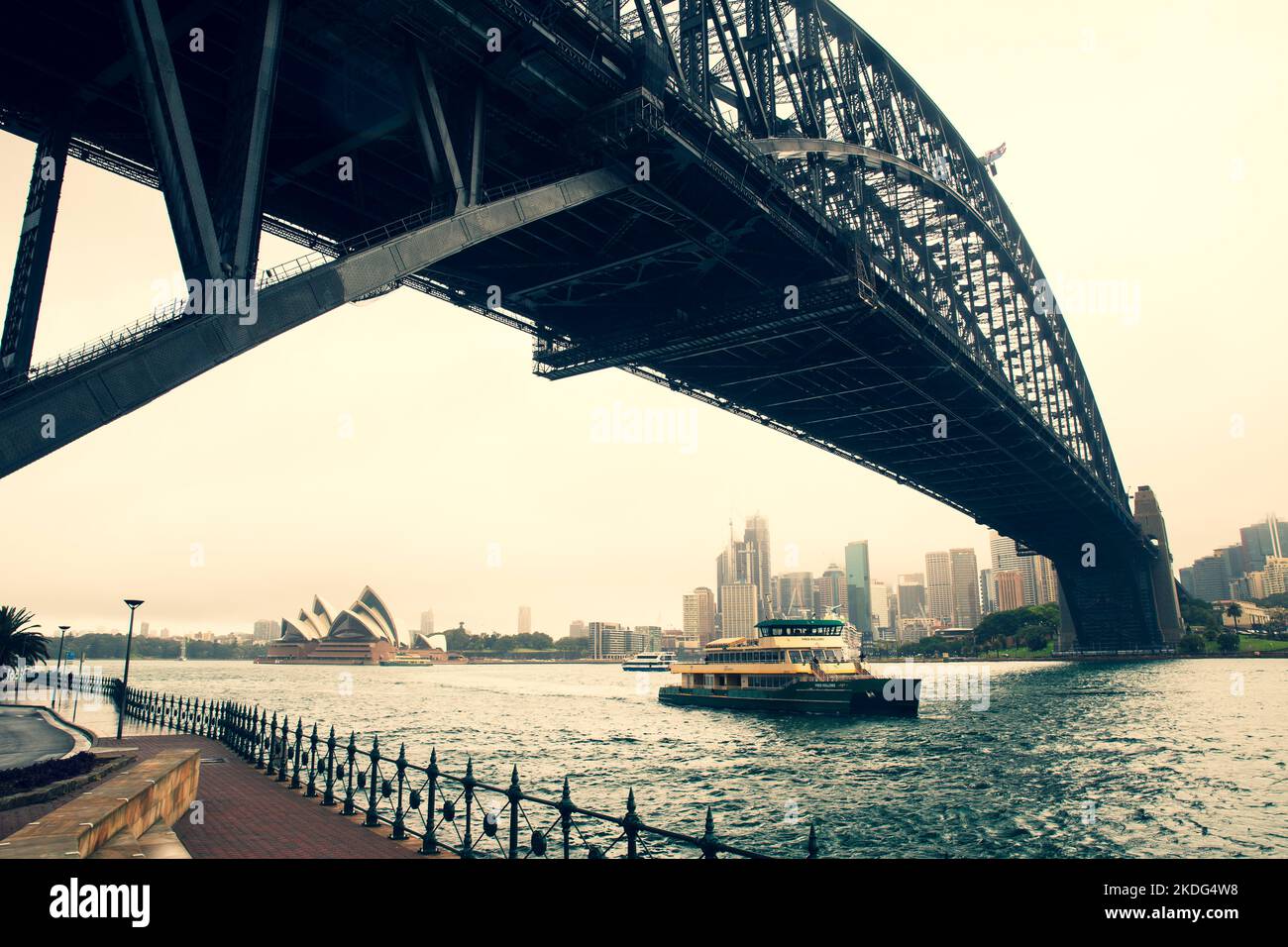 Puente habour hi-res stock photography and images - Alamy
