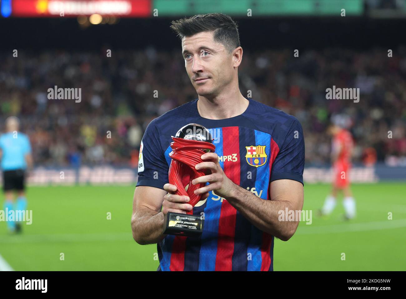 Robert Lewandowski of FC Barcelona with Player of the month trophy ...