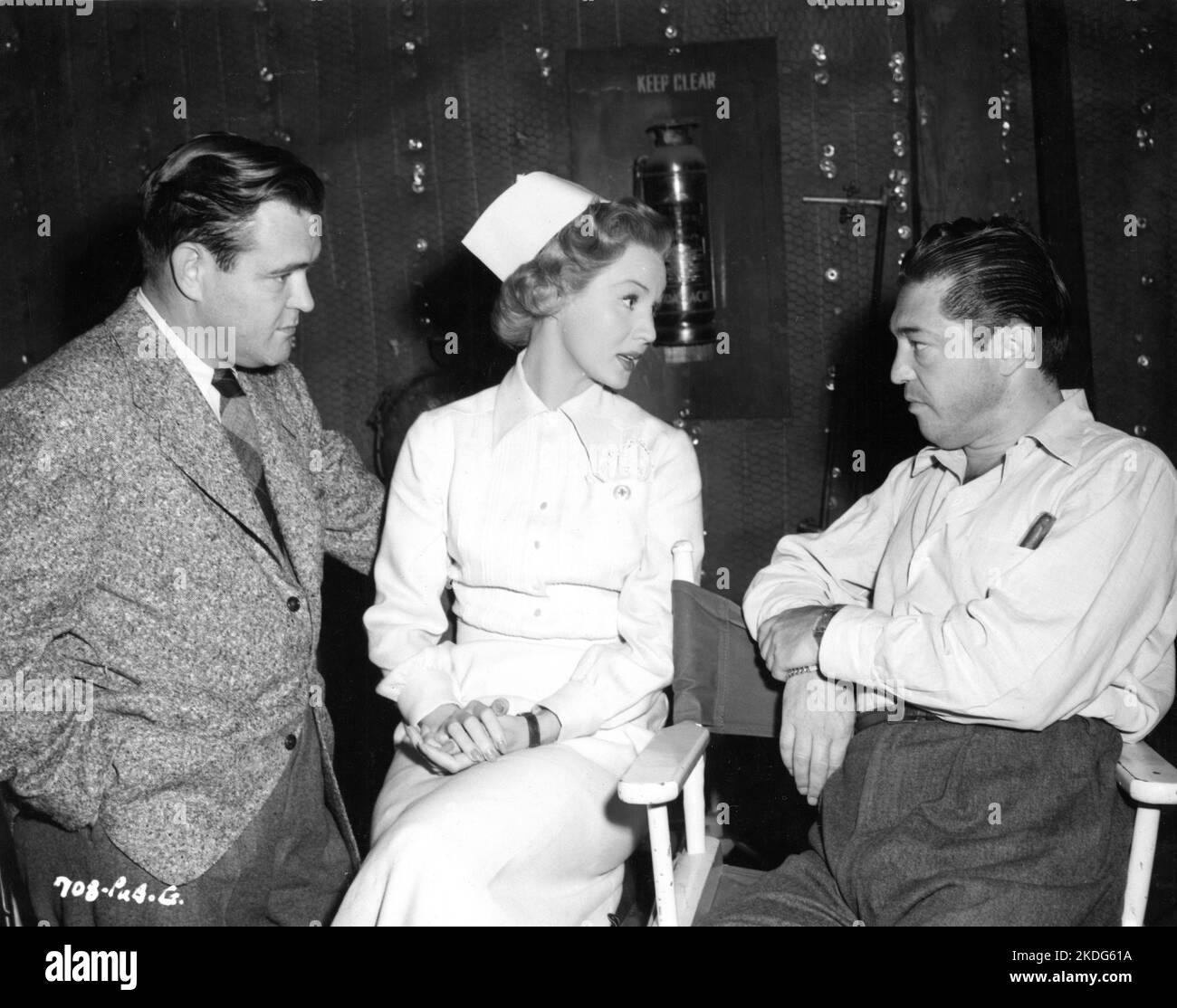 VIRGINIA MAYO and Director VINCENT SHERMAN on set candid during filming ...