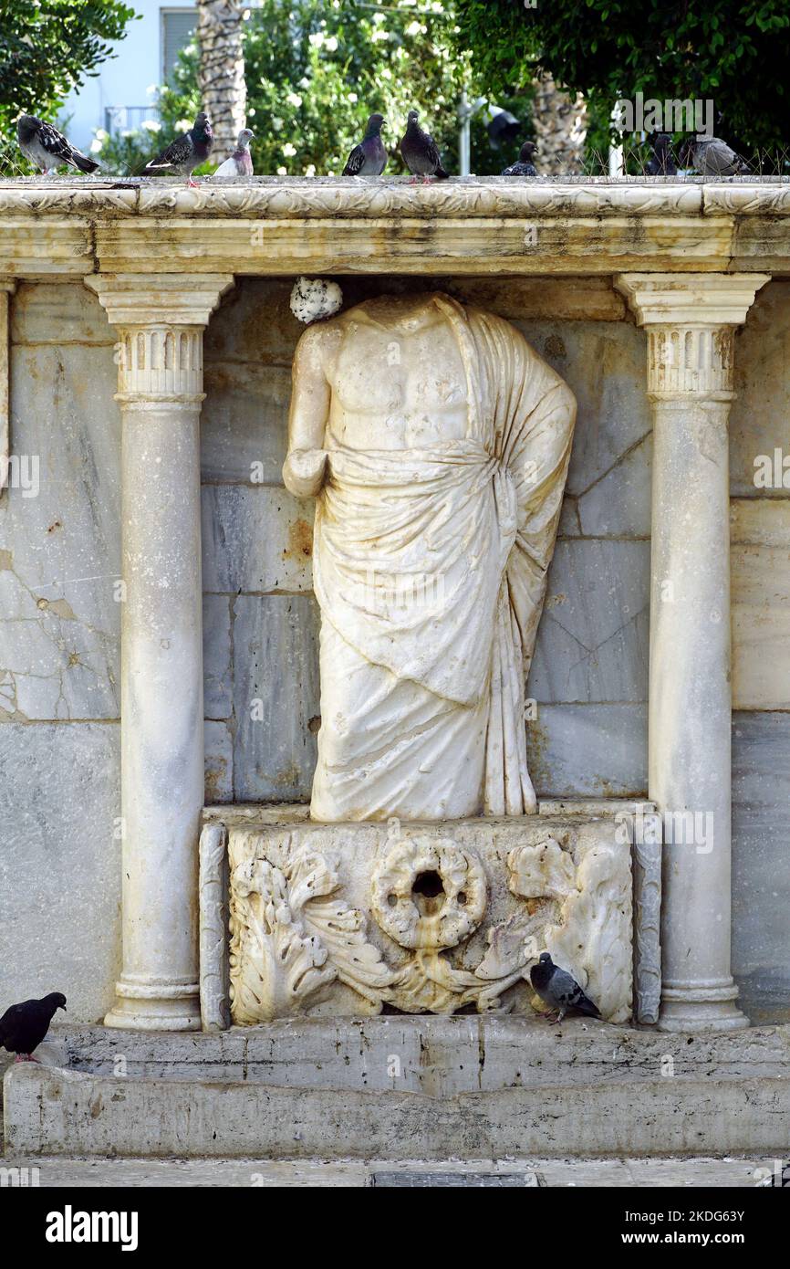 Bembo heraklion hi-res stock photography and images - Alamy