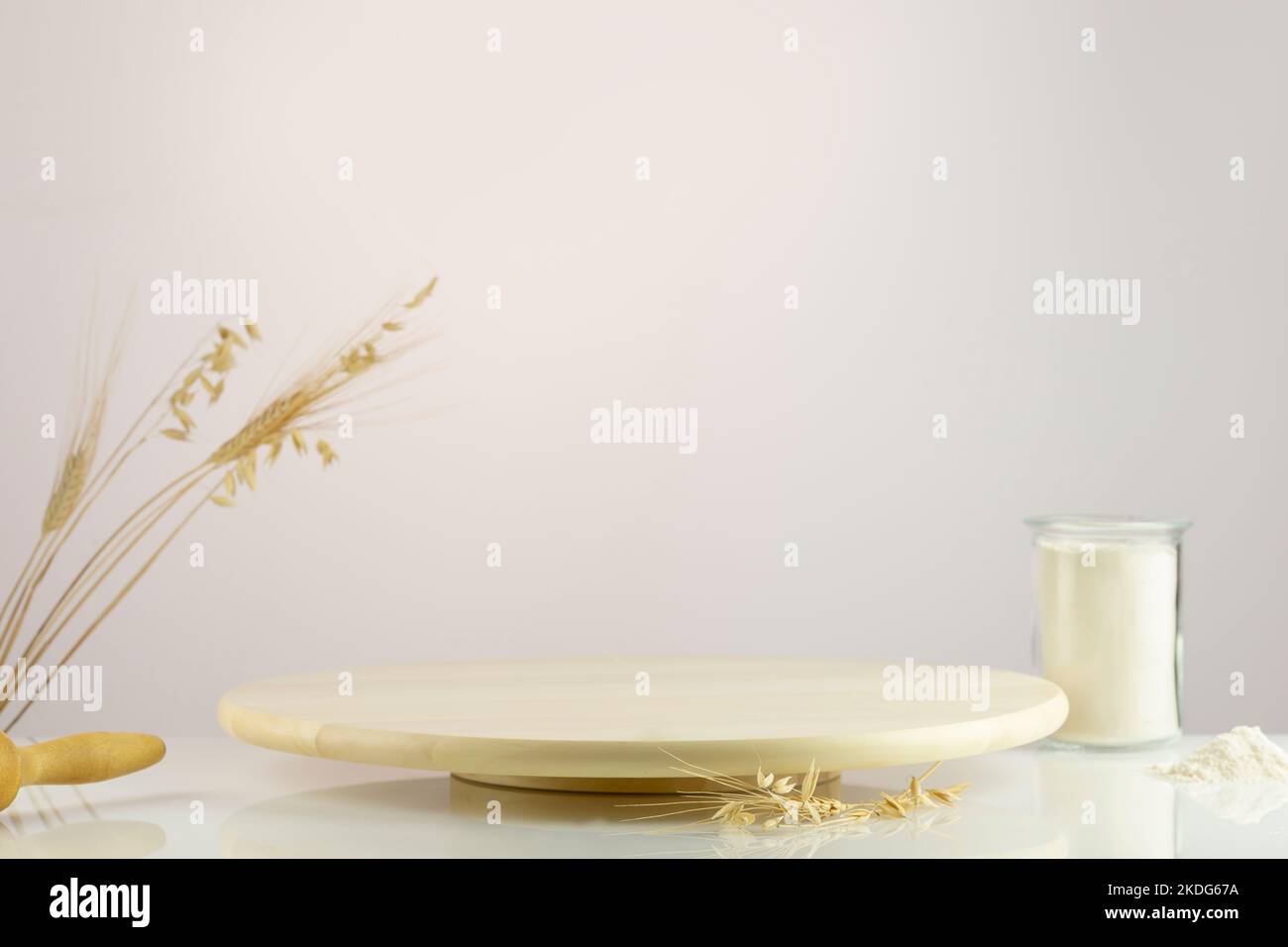 Empty product display on light gradient background for presentation ...